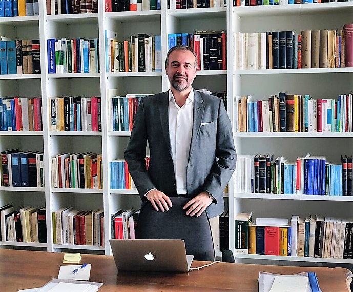 SECRETARY-GENERAL PROFESSOR IGNACIO TIRADO TAKES OFFICE - UNIDROIT